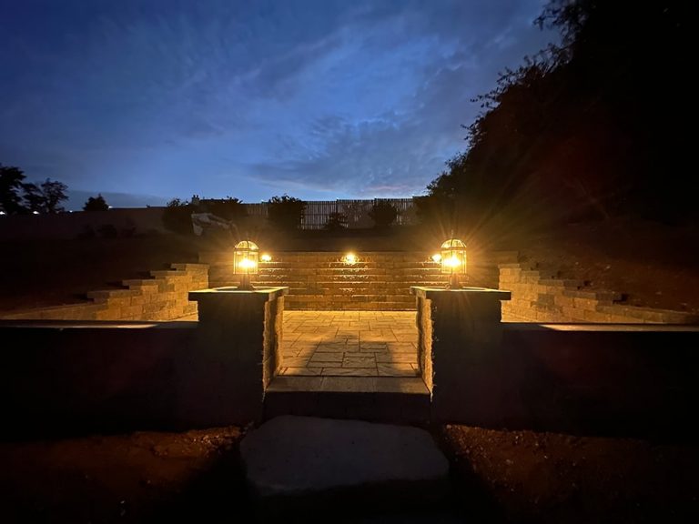 Outdoor Lighting Contractor | Pittsburgh, PA- Beaver Valley Lawn Service